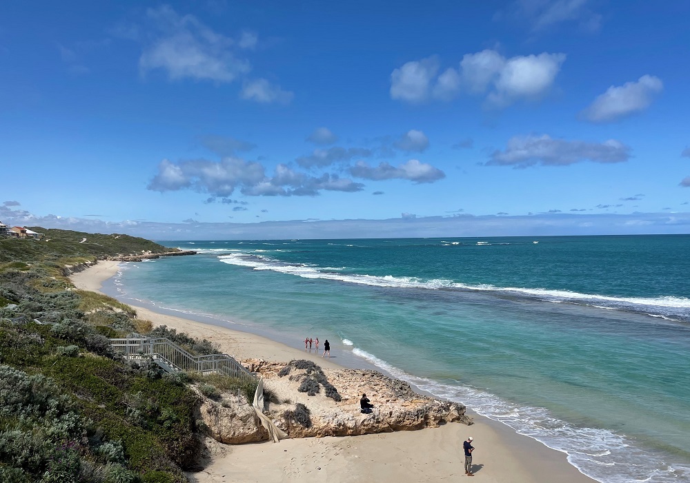 Walk by the Indian Ocean: Yanchep Foreshore - my living my life